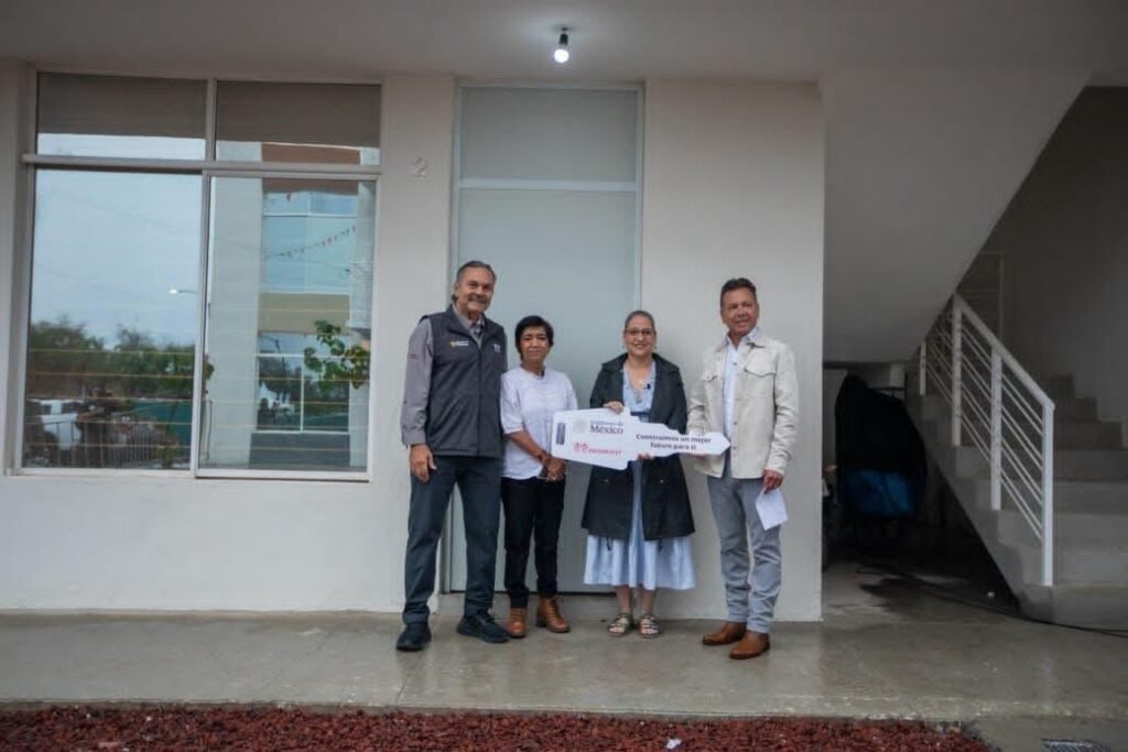 INFONAVIT entrega primeras Viviendas del Bienestar en Jalisco ...